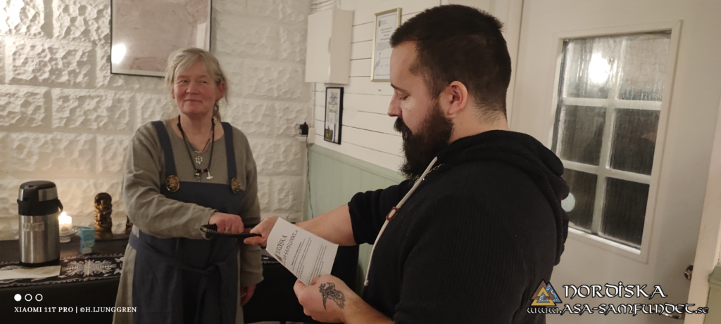 Ulfva Hvidegaard - Ny Thegn i Danmark - Nordiska Asa-samfundet